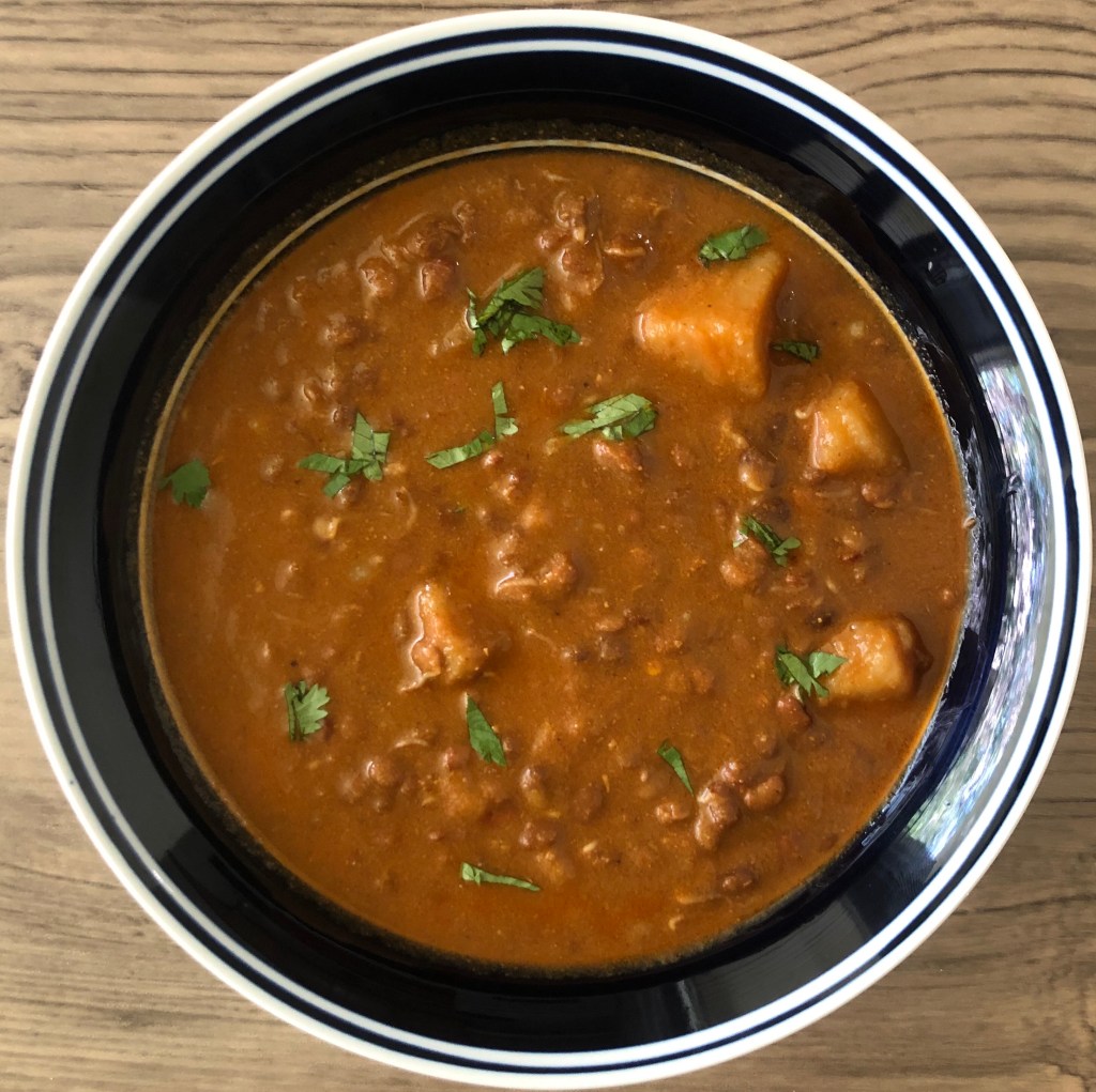 Molake Huralikalu Saaru | Sprouted Horse gram Curry – Swaadista